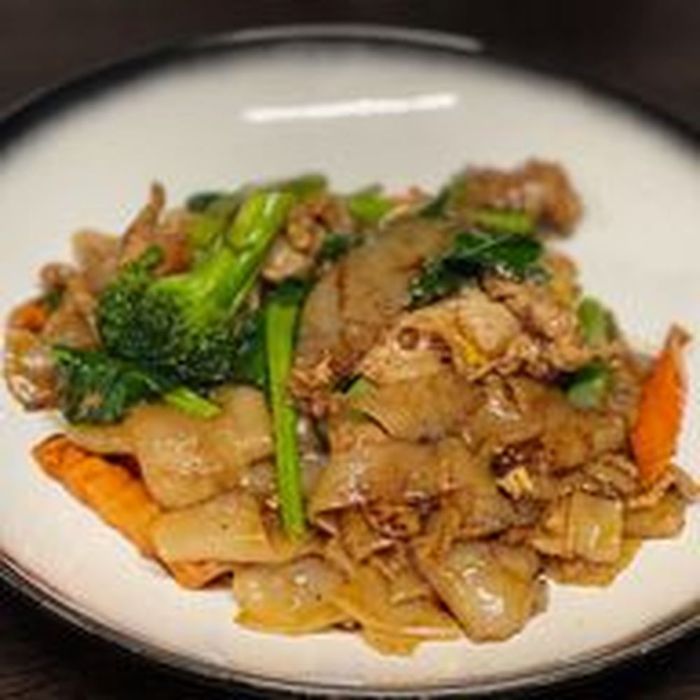 92 Chilli Basil Thai Restaurant