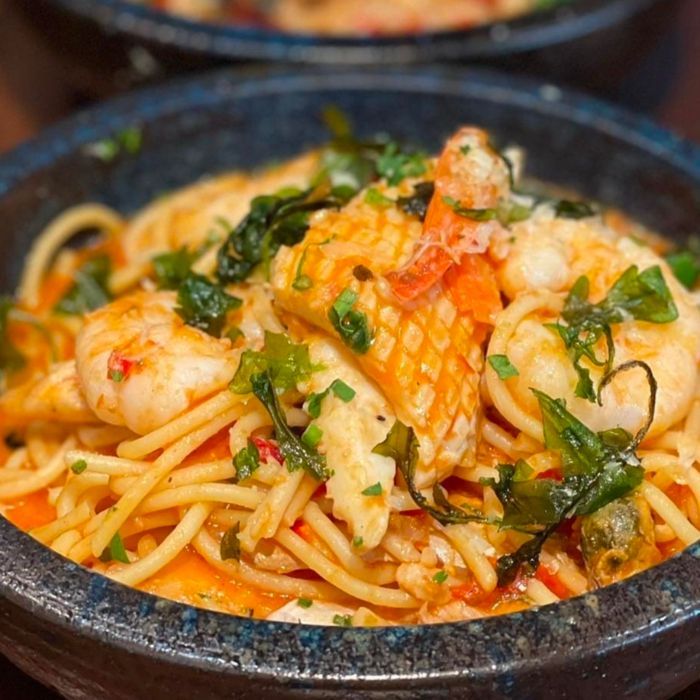 Landing Point Woodfire Pizza Pasta & Grill