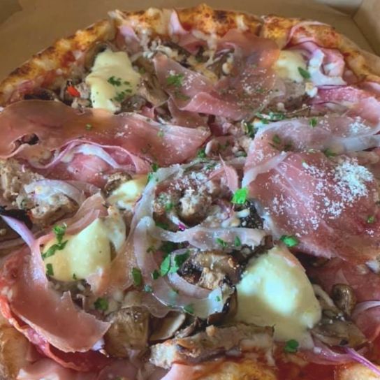 Landing Point Woodfire Pizza Pasta & Grill