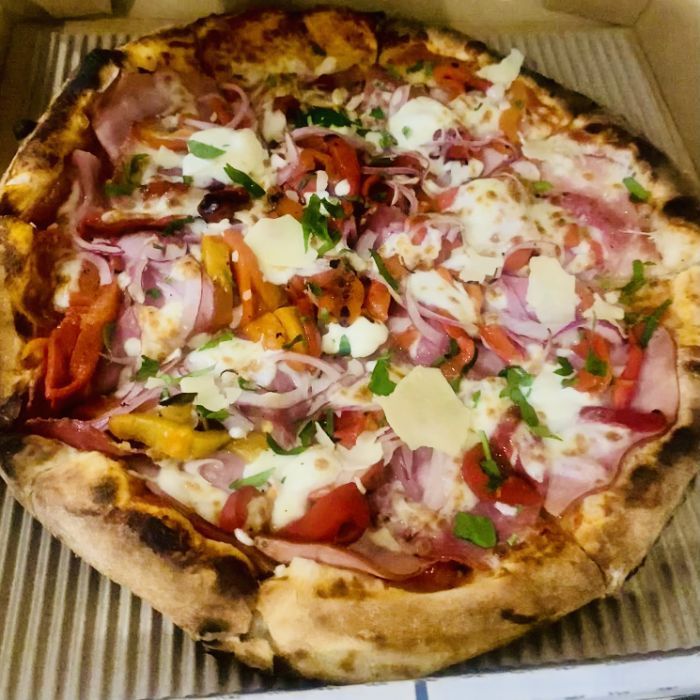 Landing Point Woodfire Pizza Pasta & Grill